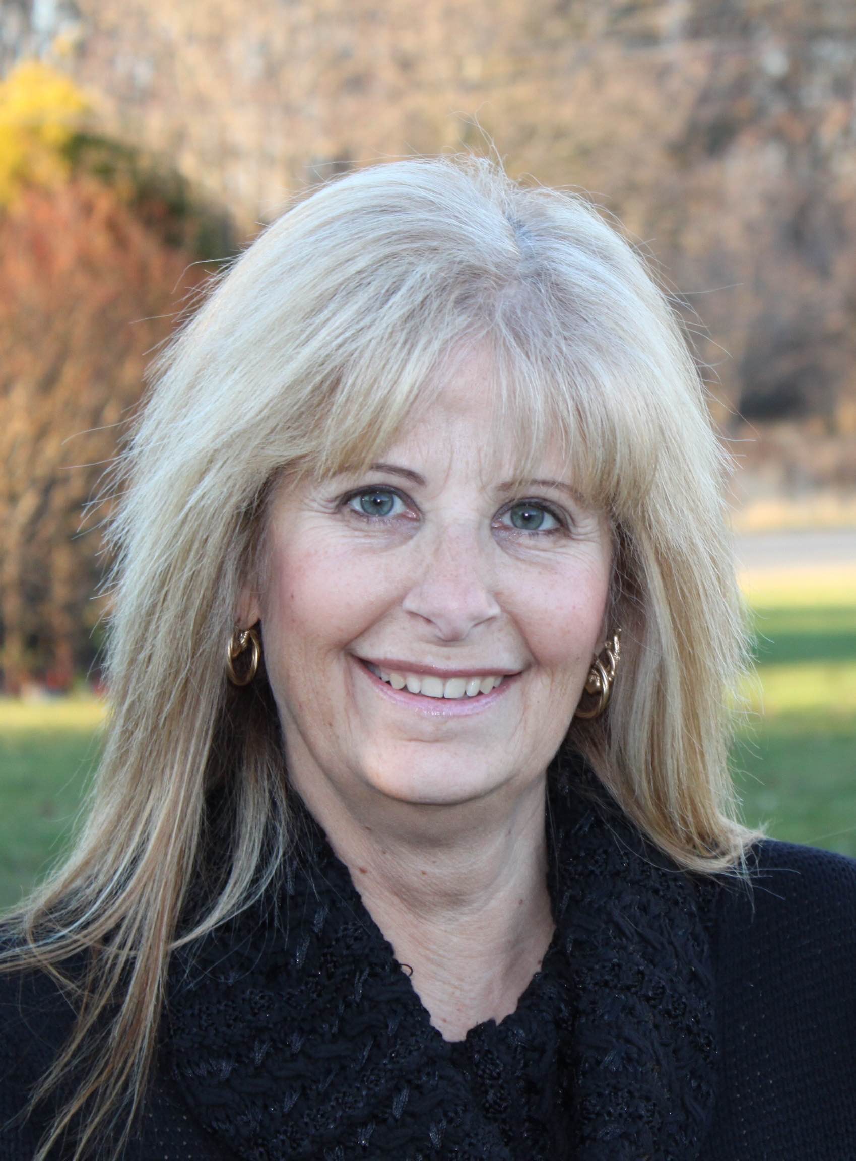 DEBBIE WALSH (2) - Top Agent Magazine