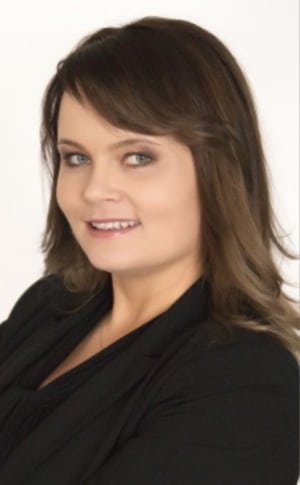 JOANNA PARA - Top Agent Magazine